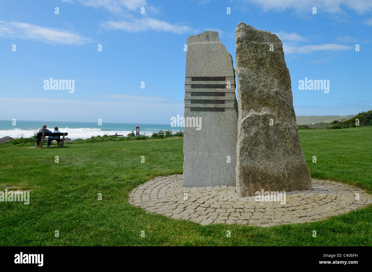 The Woolacombe Memorial on The Esplanade Woolacombe, Devon, England ...