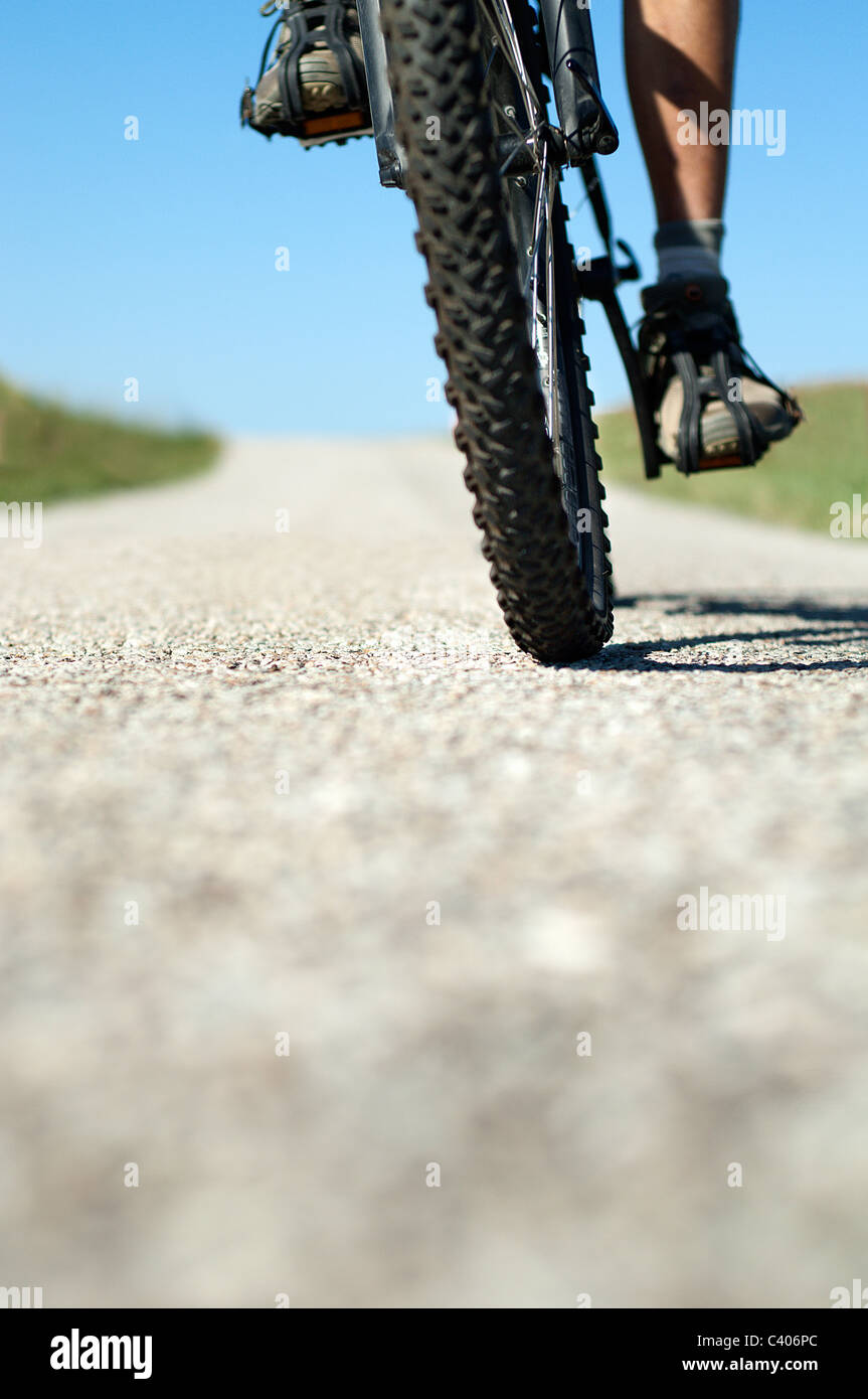 Pedaling pedalling hi-res stock photography and images - Alamy