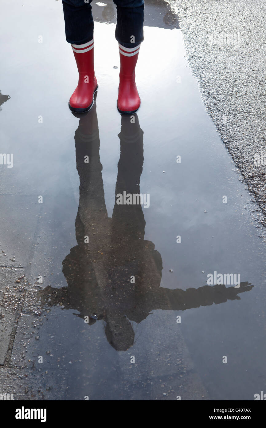 Puddle Reflection Stock Photos & Puddle Reflection Stock Images - Alamy