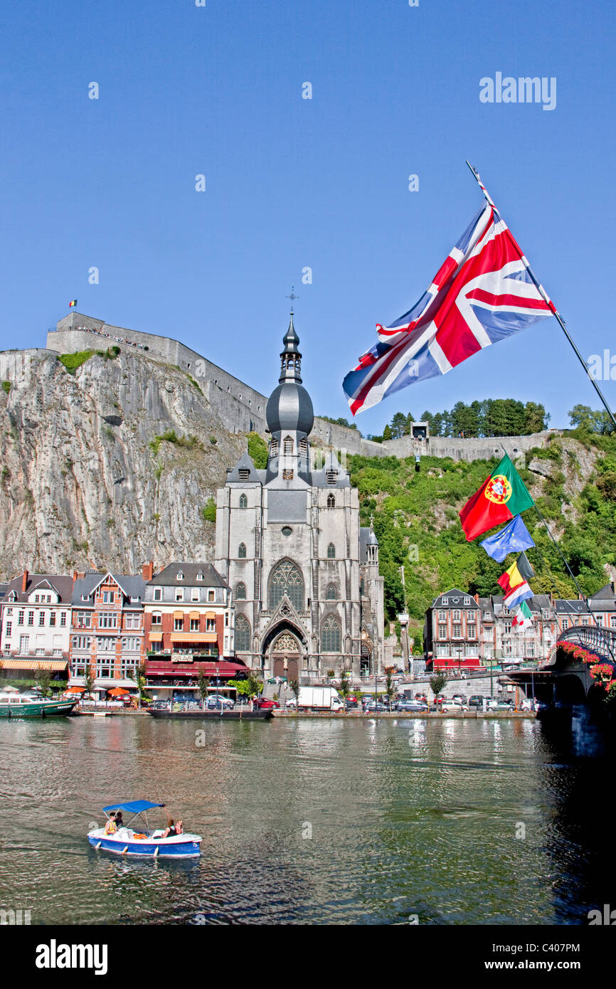 Belgium, Europe, Dinant, stronghold, castle, cliff, houses, homes ...