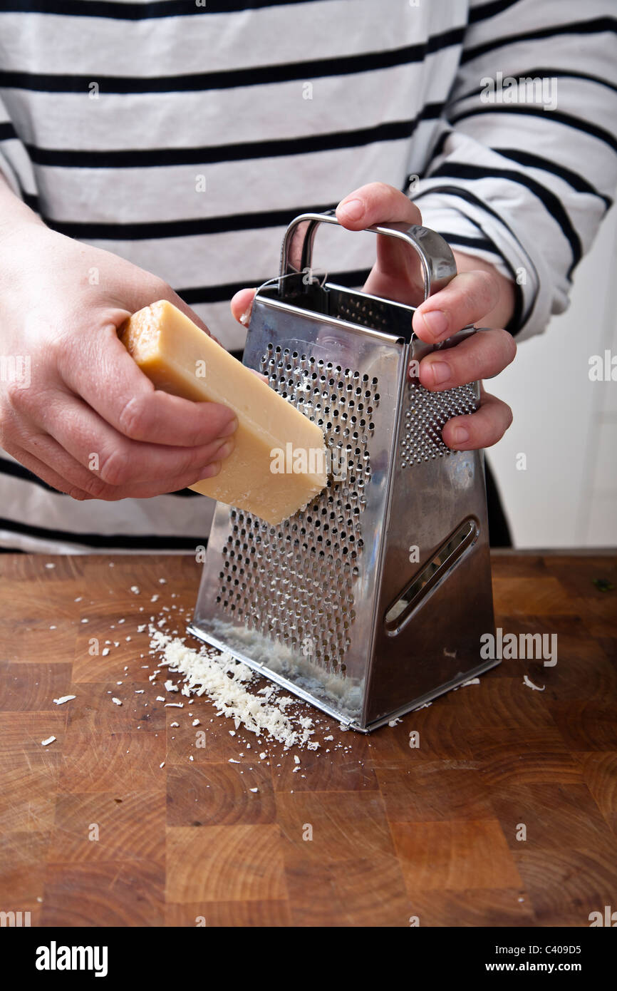 Grating Food