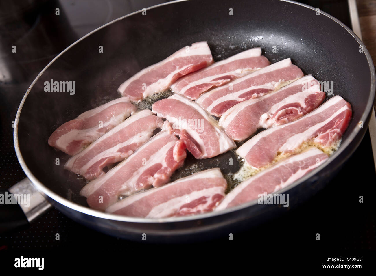 Fry pieces hi-res stock photography and images - Alamy