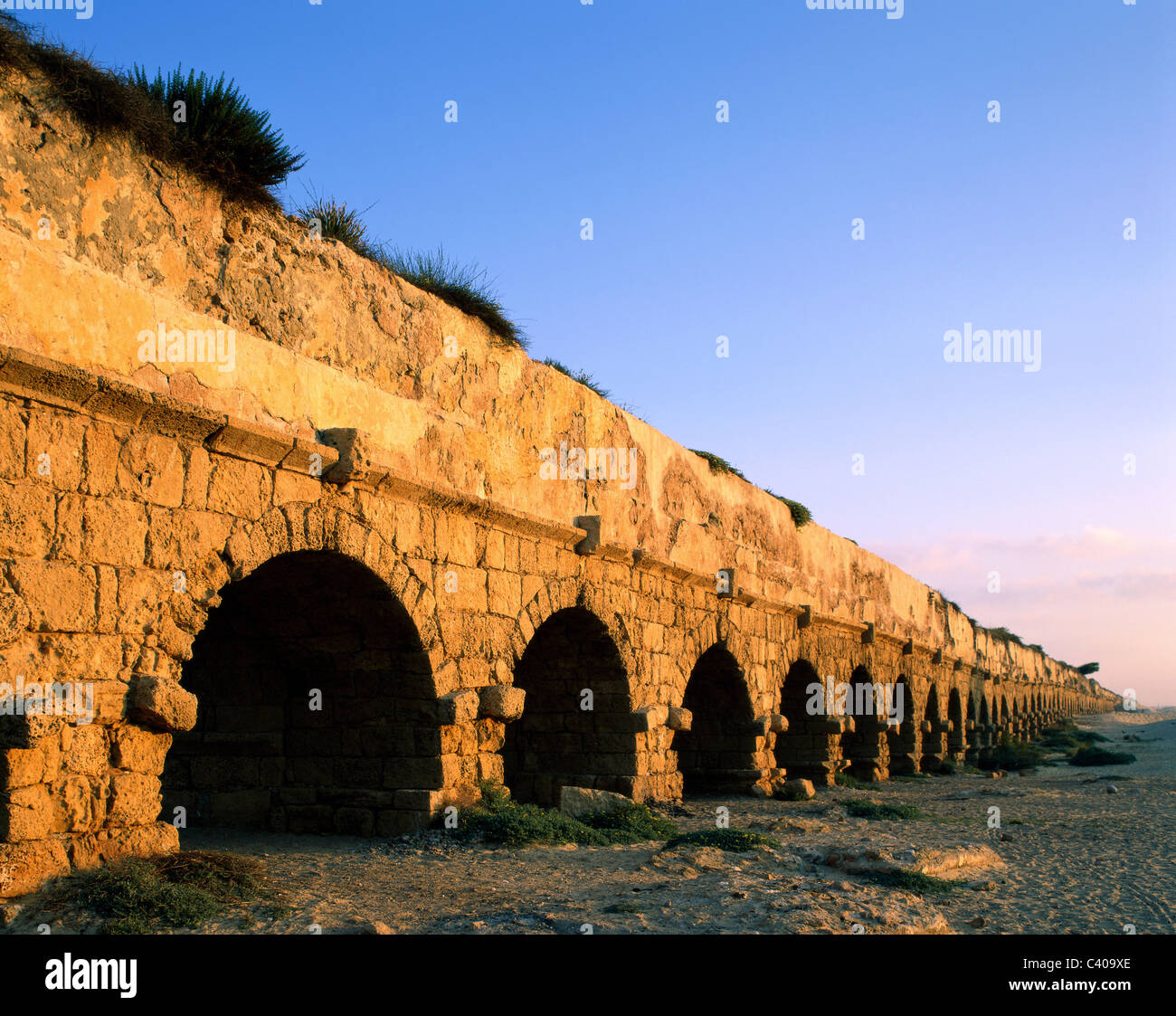 Aqueduct, Architecture, Caesarea, Canal, Conduit, Holiday, Israel, Near ...