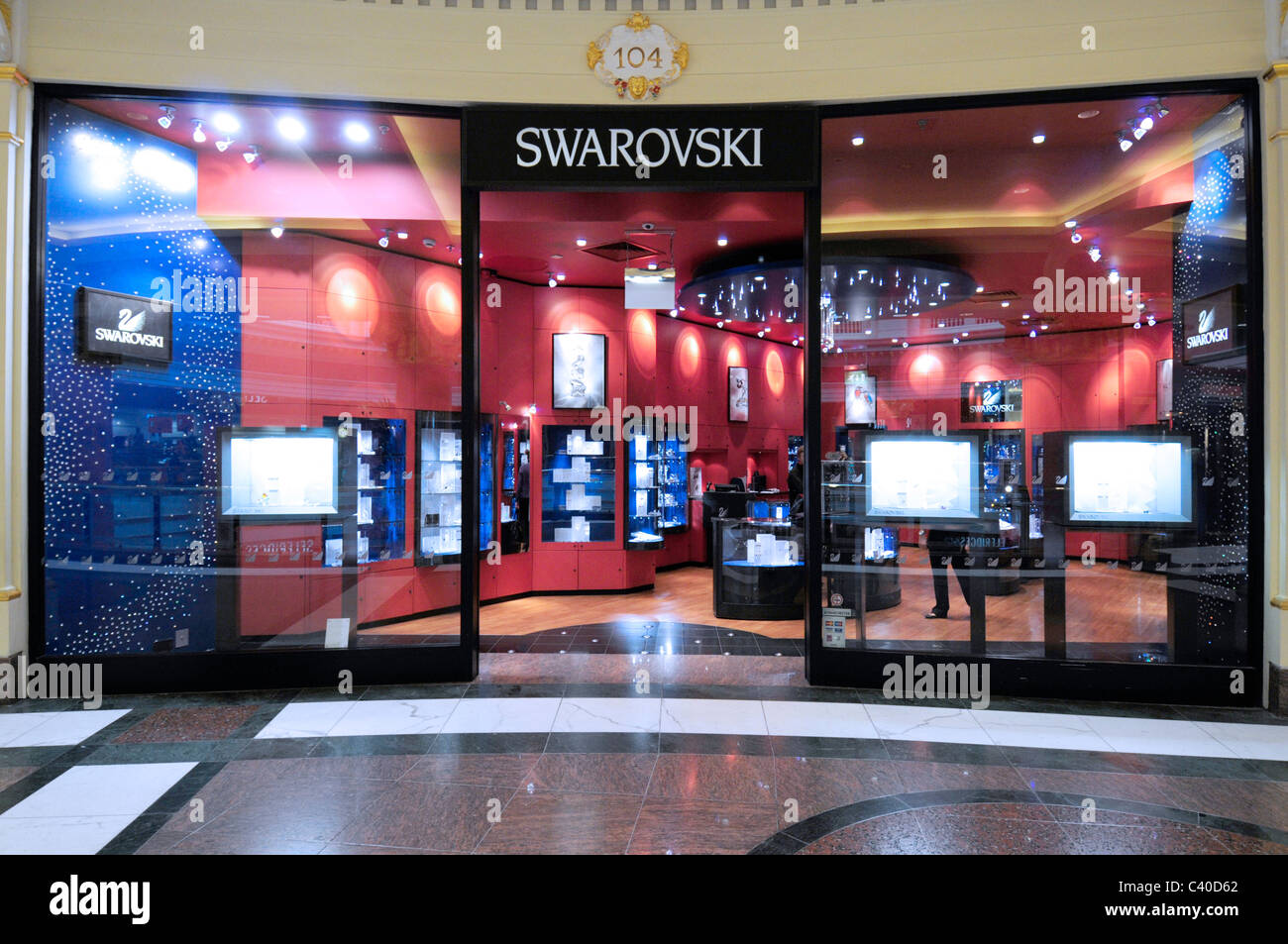 Swarovski uk hi-res stock photography and images - Alamy