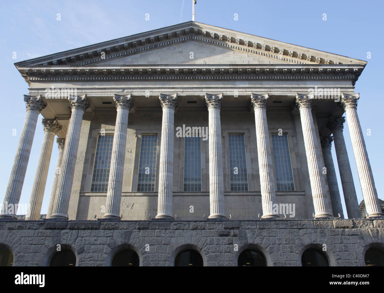 Birmingham Town Hall Stock Photo - Alamy