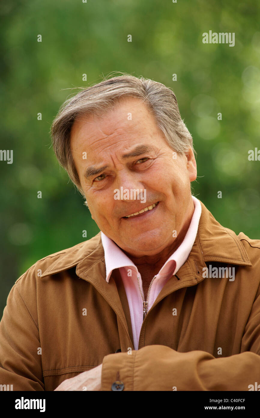 Older mens hi-res stock photography and images - Alamy
