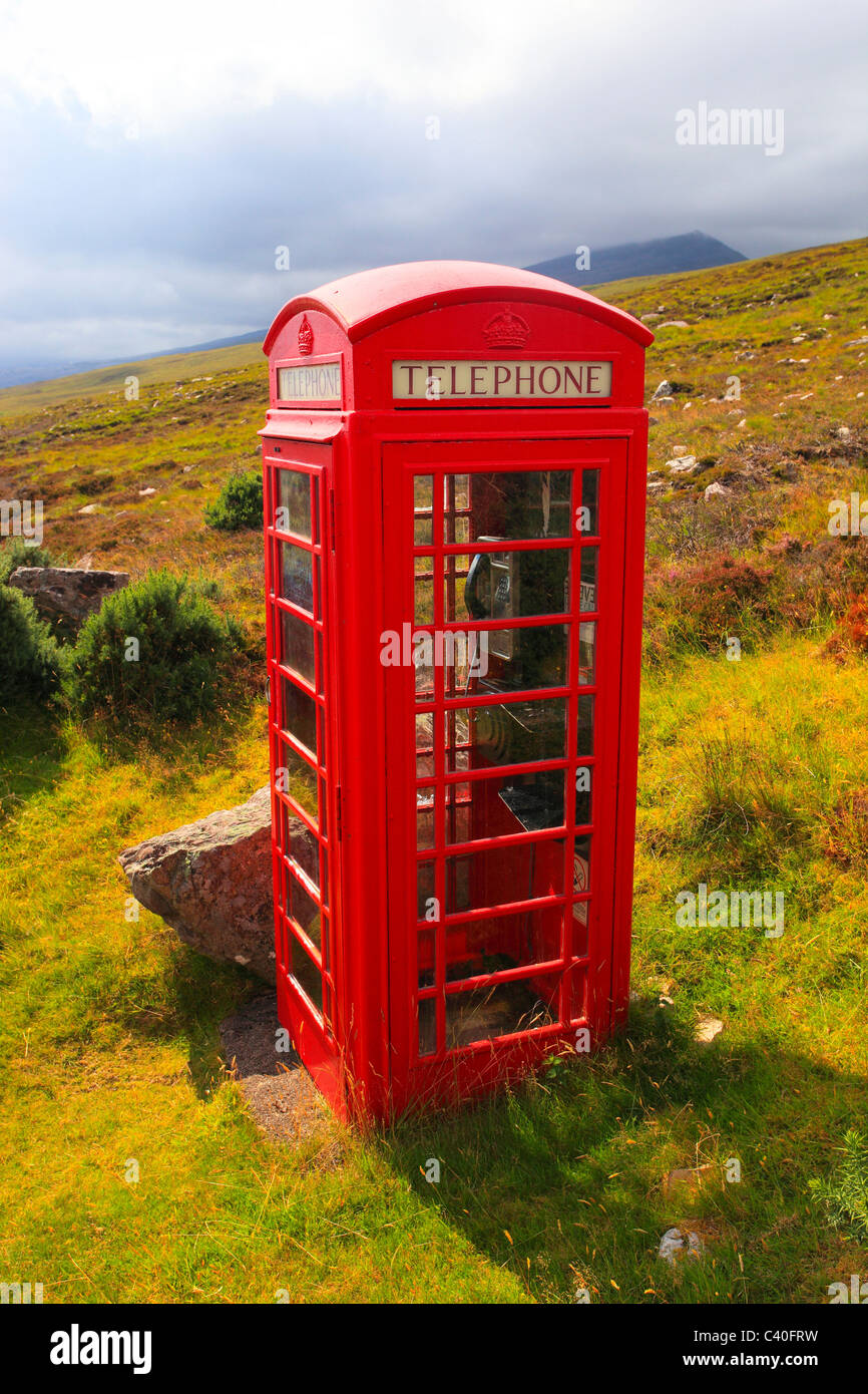 1, phone call, British, English, Great Britain, highlands, cabin ...