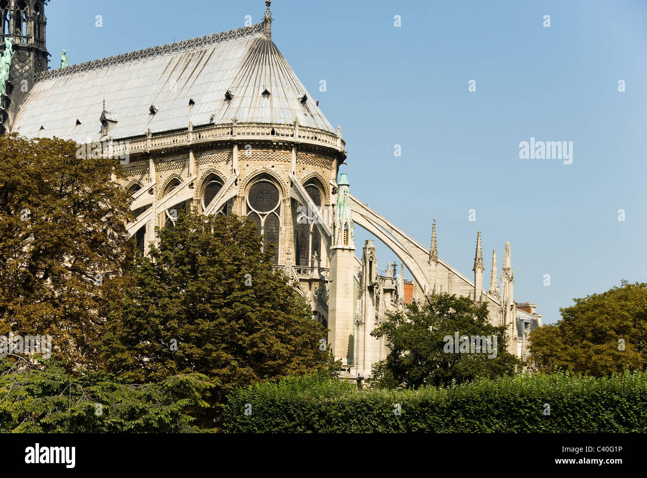 Notre Dame Cathedral Paris showing flying butresses Stock Photo - Alamy