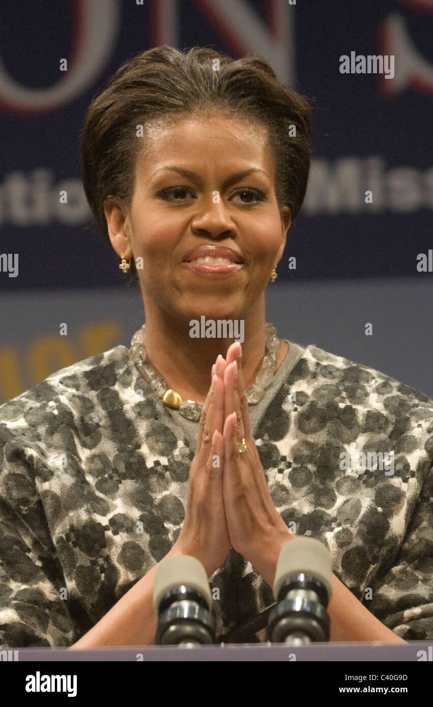 First Lady Michelle Obama and Doctor Jill Biden, wife of U.S. Vice ...