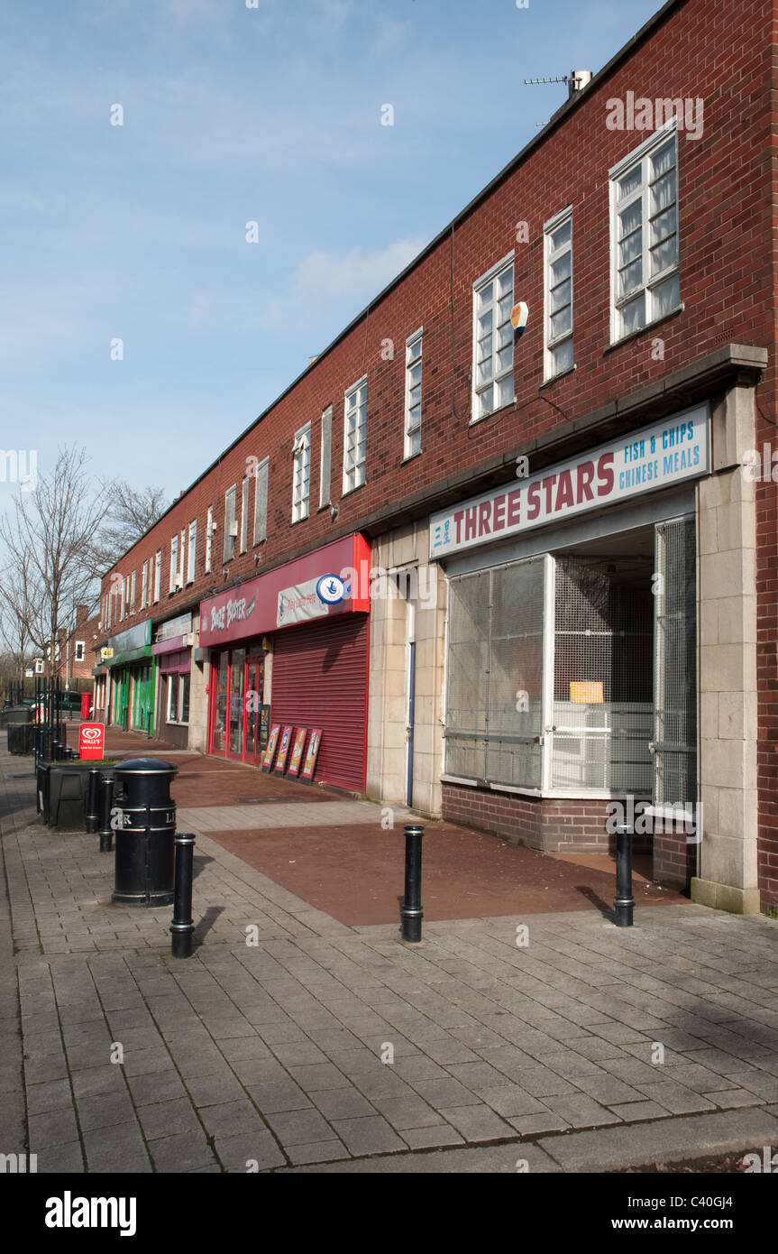 Row Of Shops High Resolution Stock Photography and Images - Alamy
