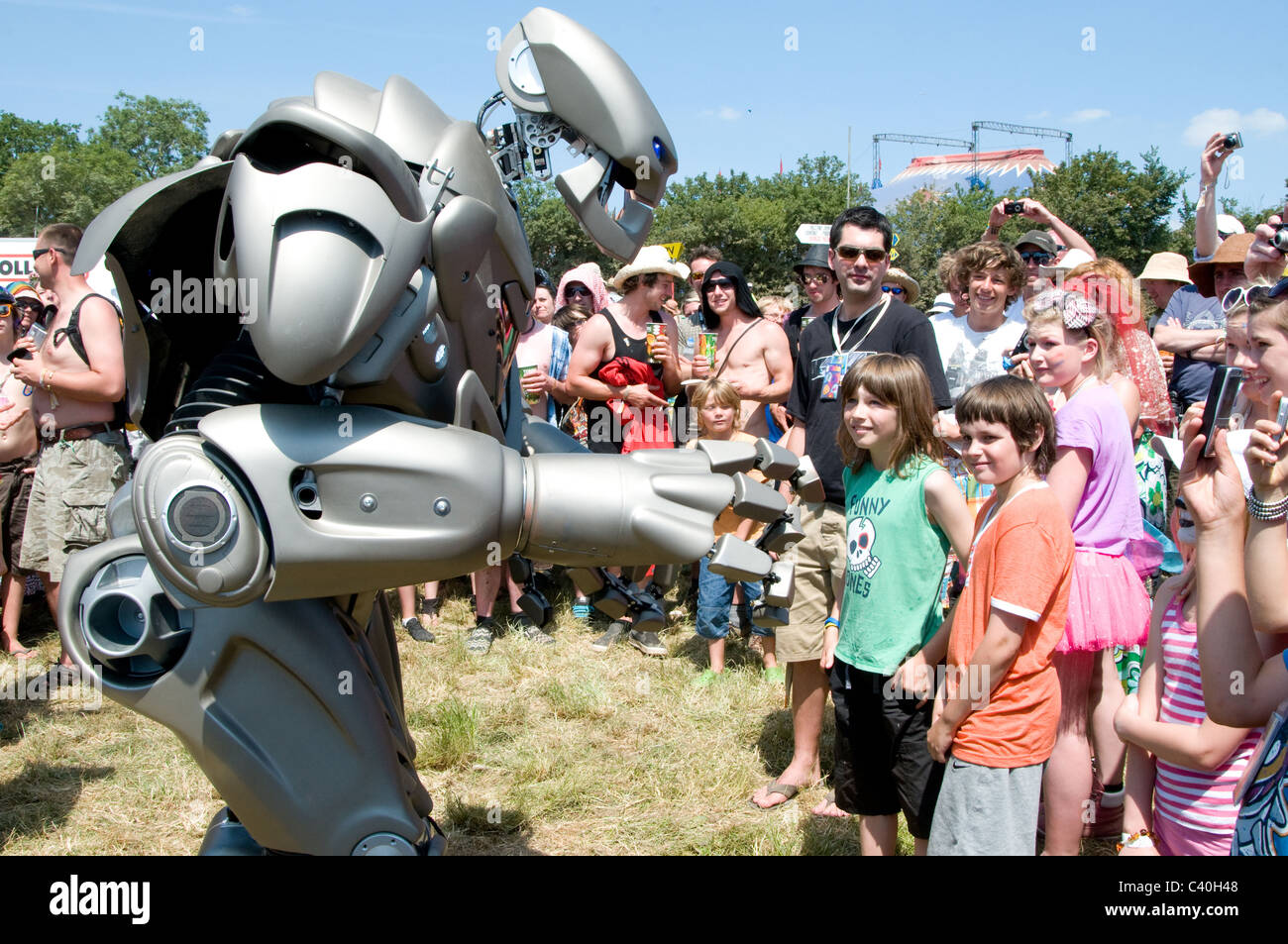 titan metal robot entertaining Cyberstein entertainment actor Stock ...