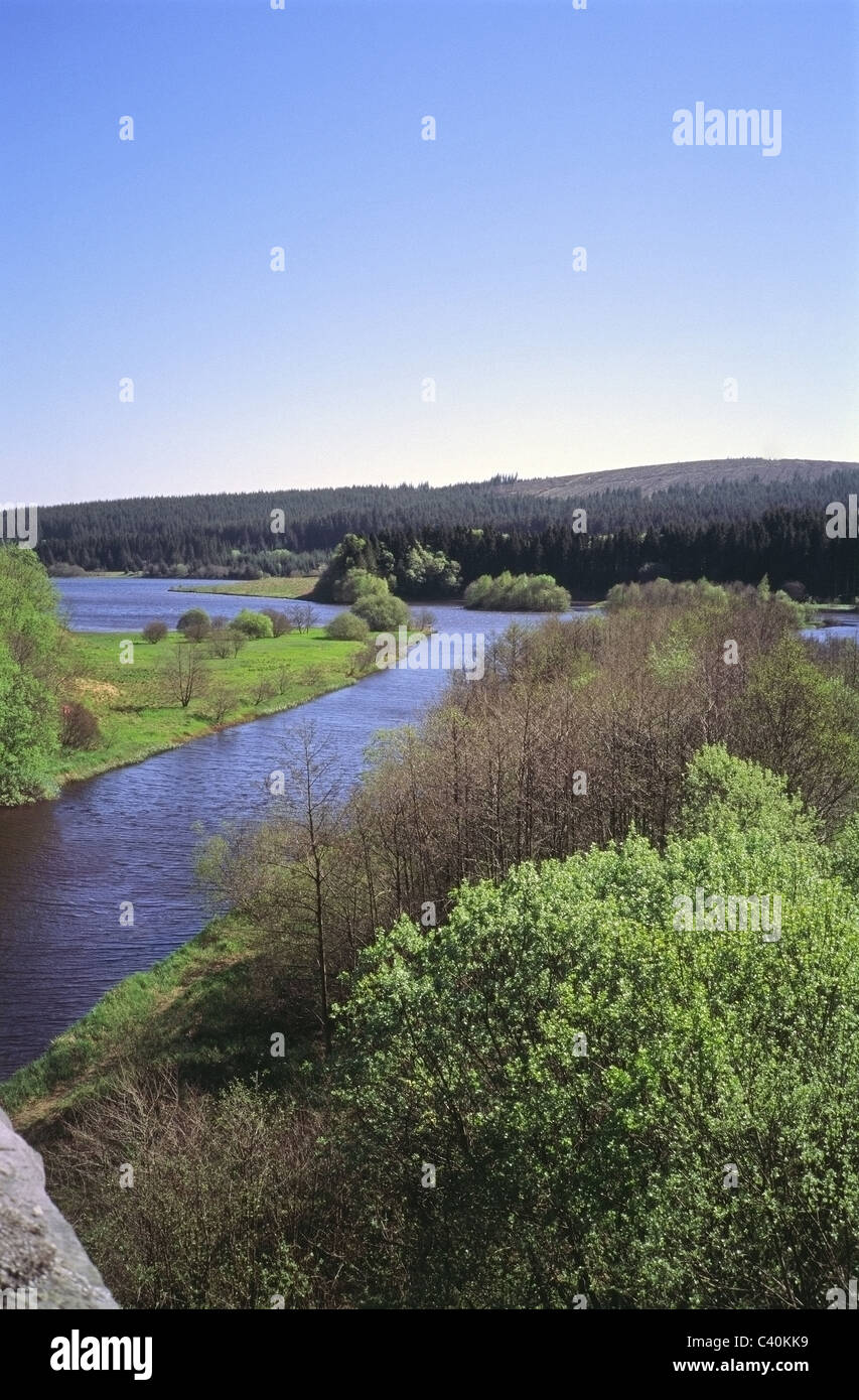 Kielder viaduct bakethin reservoir kielder hi-res stock photography and ...