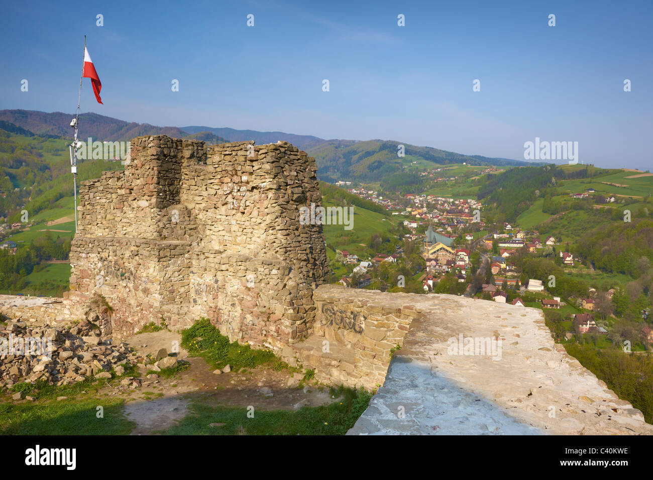The castle in Rytro village, Beskid Sadecki Region, Poland Stock Photo ...
