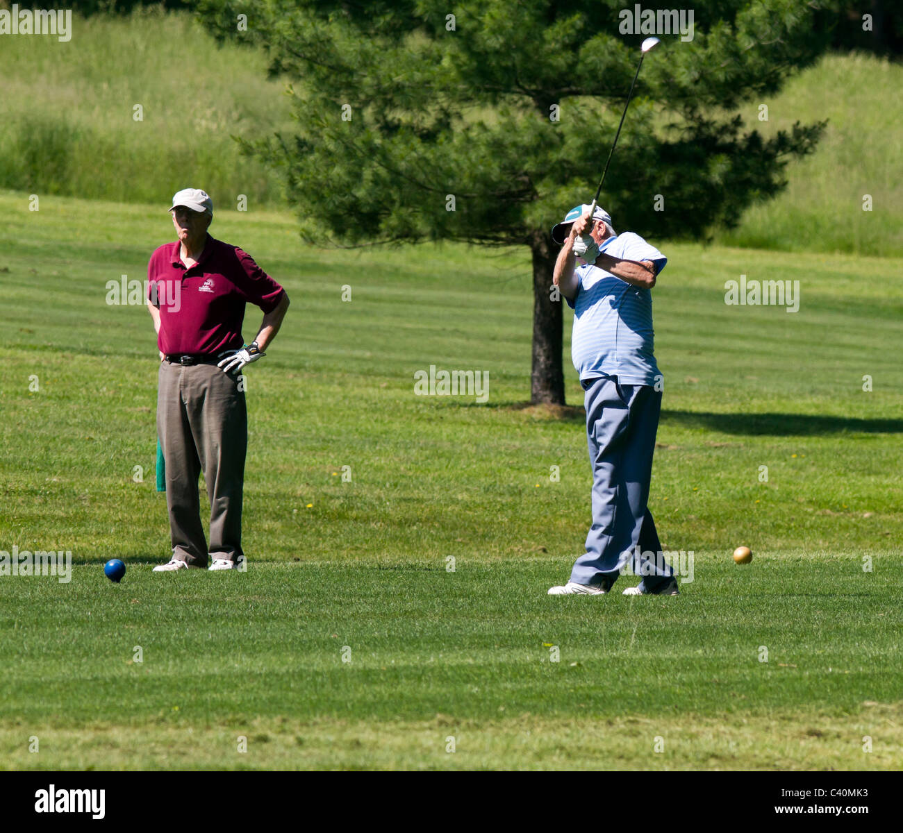 Men tee hi-res stock photography and images - Alamy