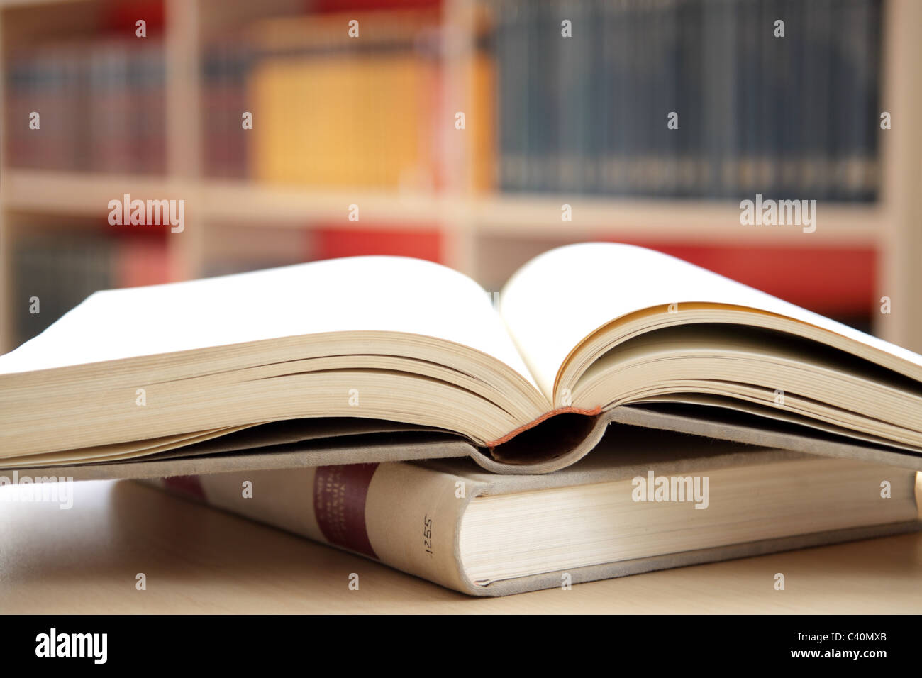 books in the library Stock Photo - Alamy