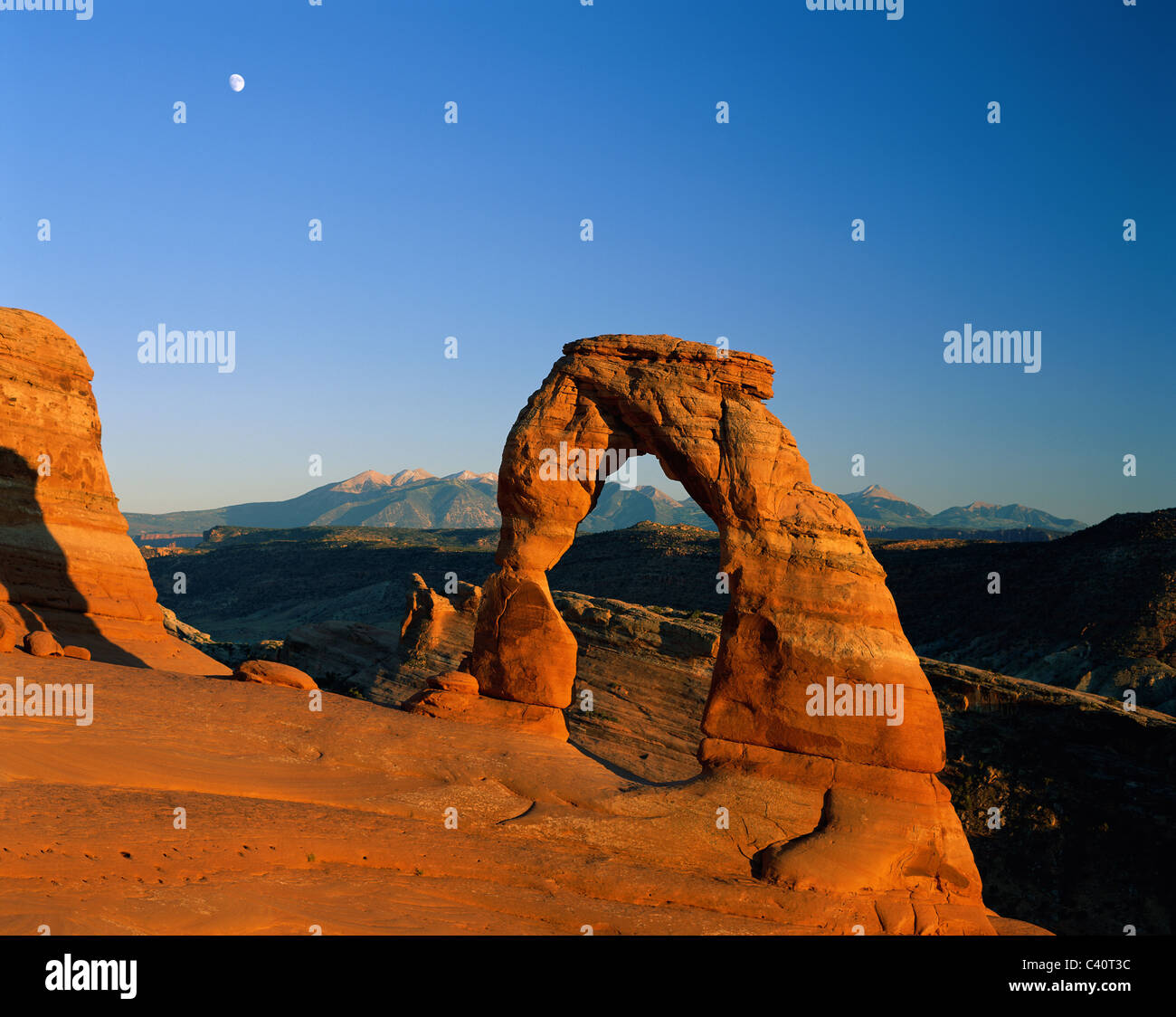 America, Arch, Arches national park, Delicate arch, Holiday, Landmark ...