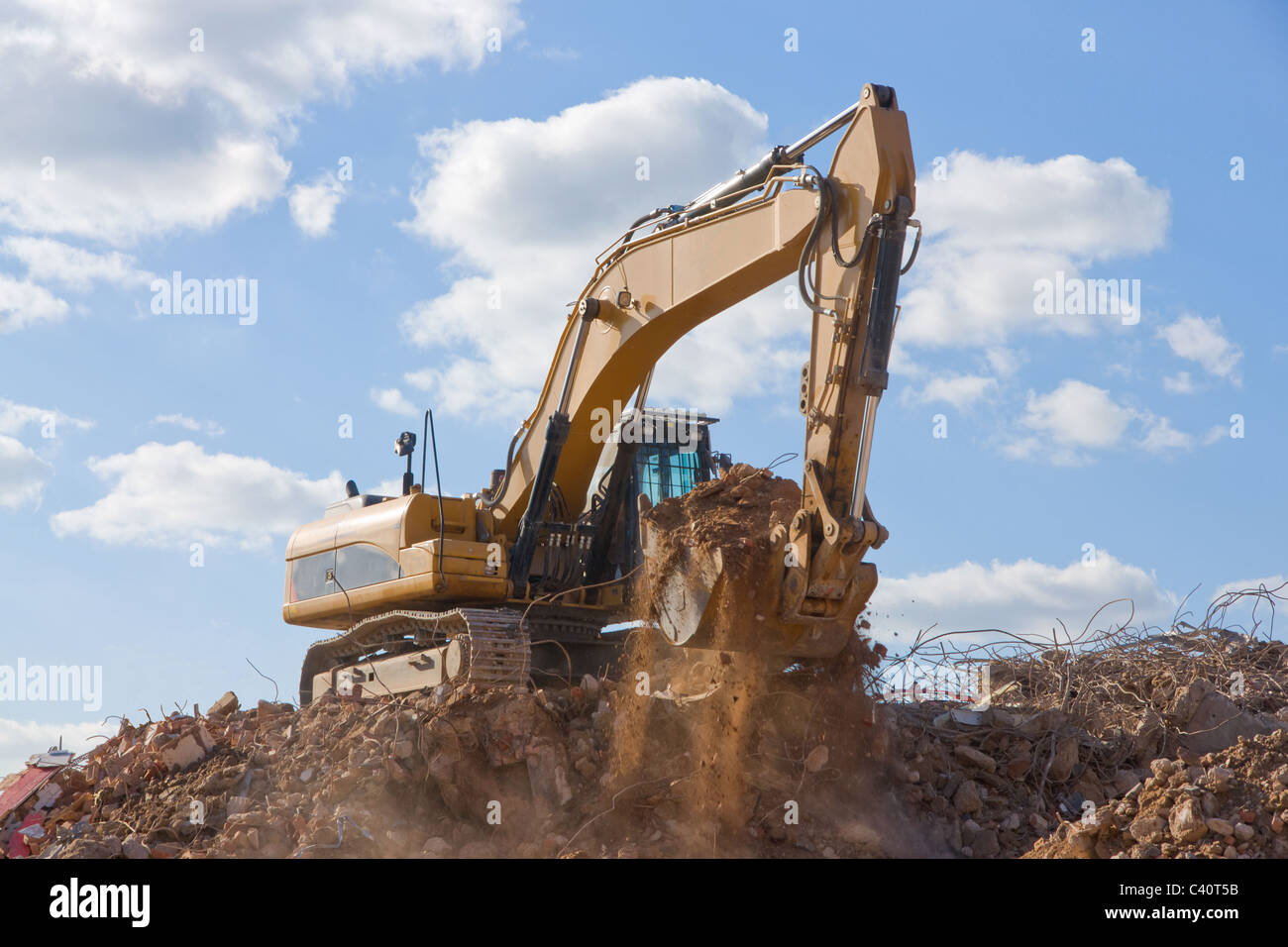 Large Tracked Excavator Digging Stock Photo - Alamy