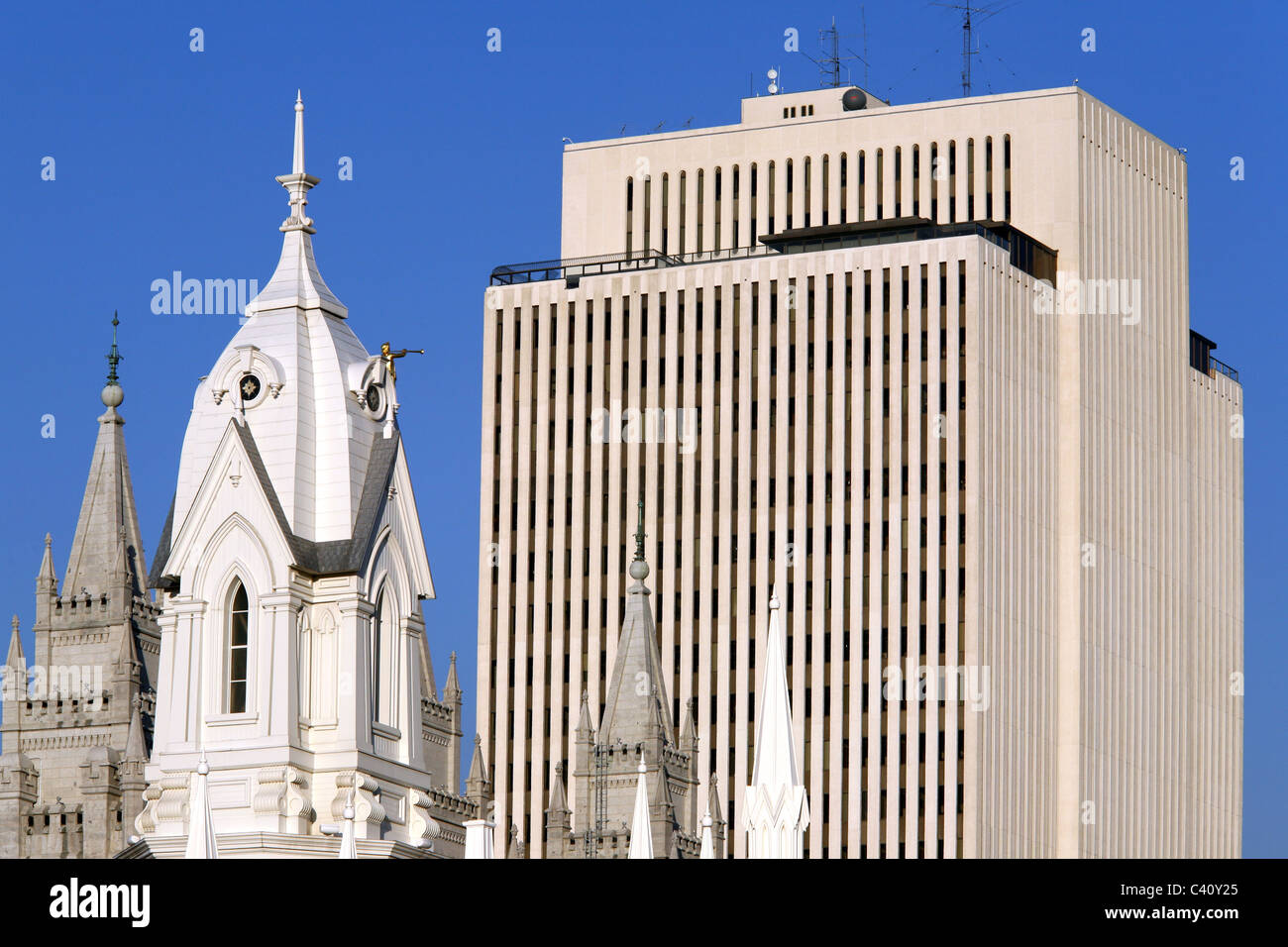 Assembly Hall & Salt Lake Temple inside Temple Square with world ...