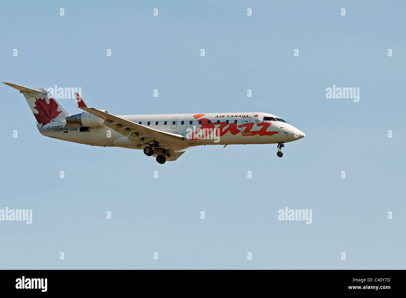 Crj 100er hi-res stock photography and images - Alamy