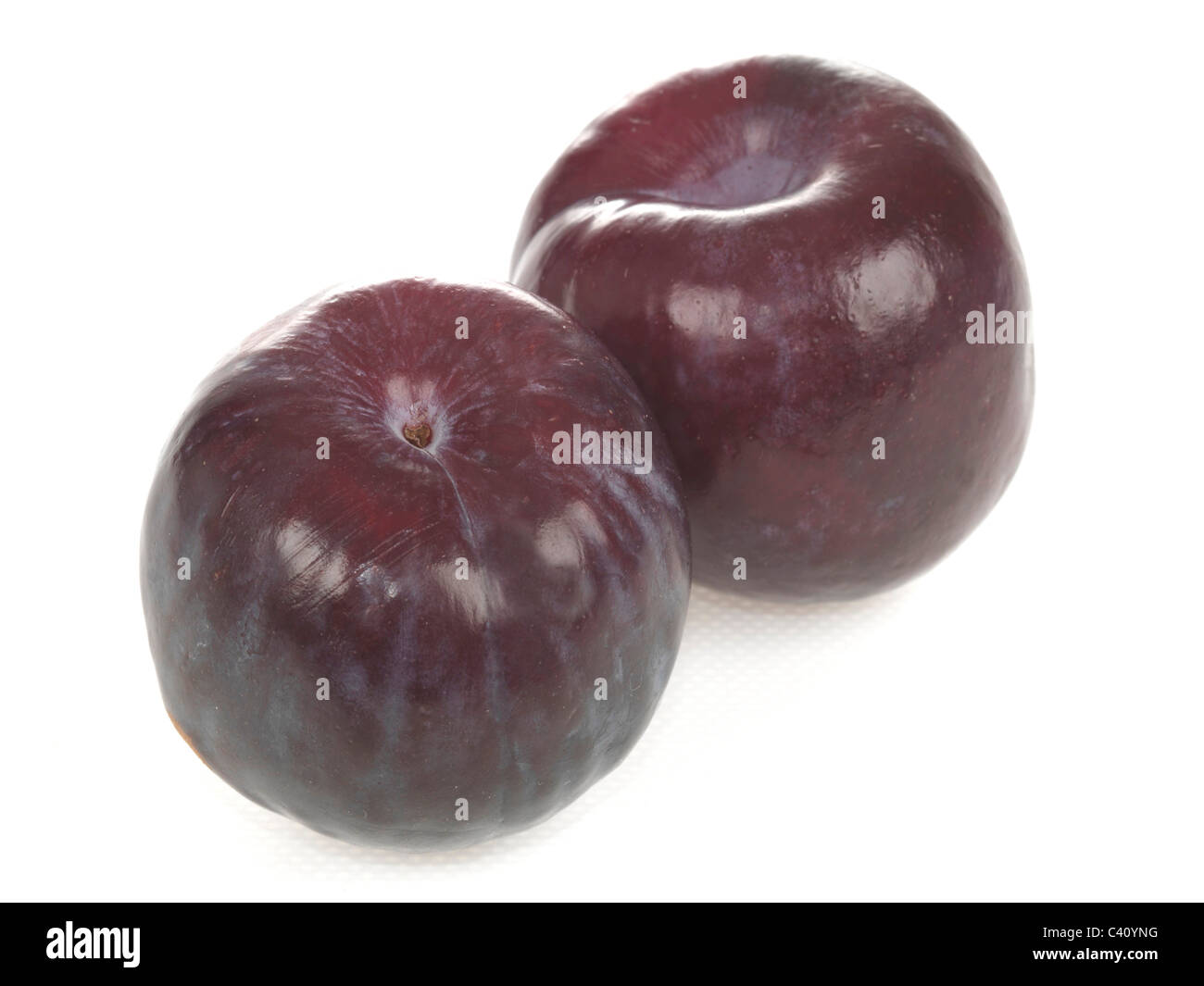 Red plums hi-res stock photography and images - Alamy