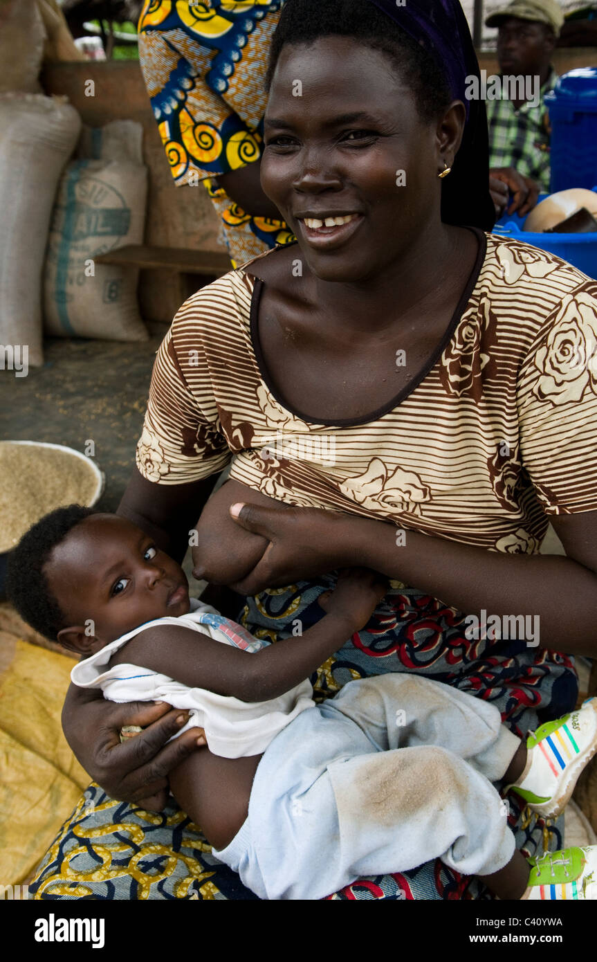 Breastfeeding Her Baby Stock Photo Alamy