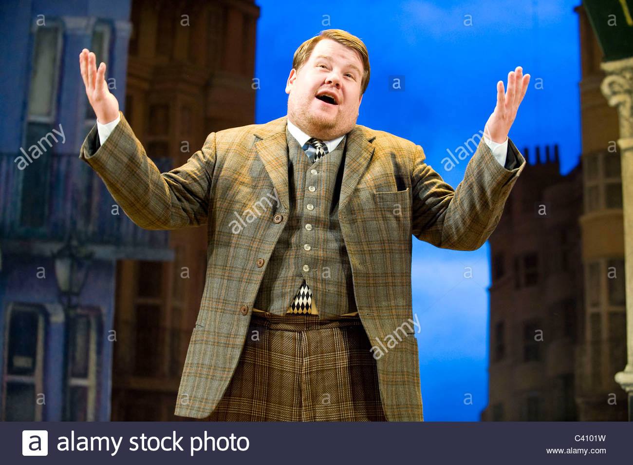 One Man Two Guvnors National Theatre High Resolution Stock Photography ...