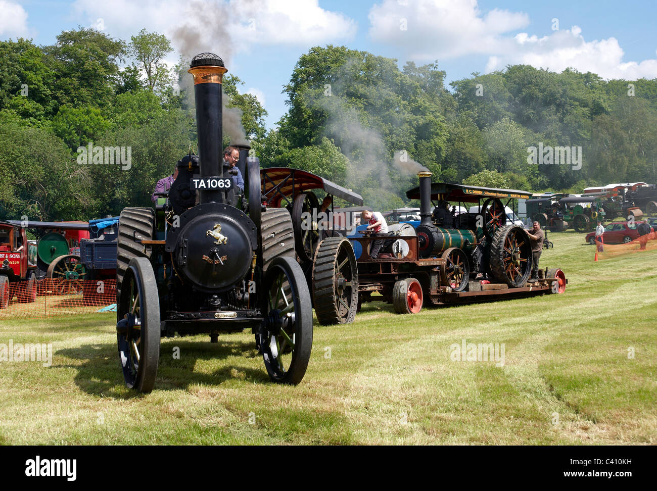 Steam traction engines, steam rollers and steam lorries at the Bill ...