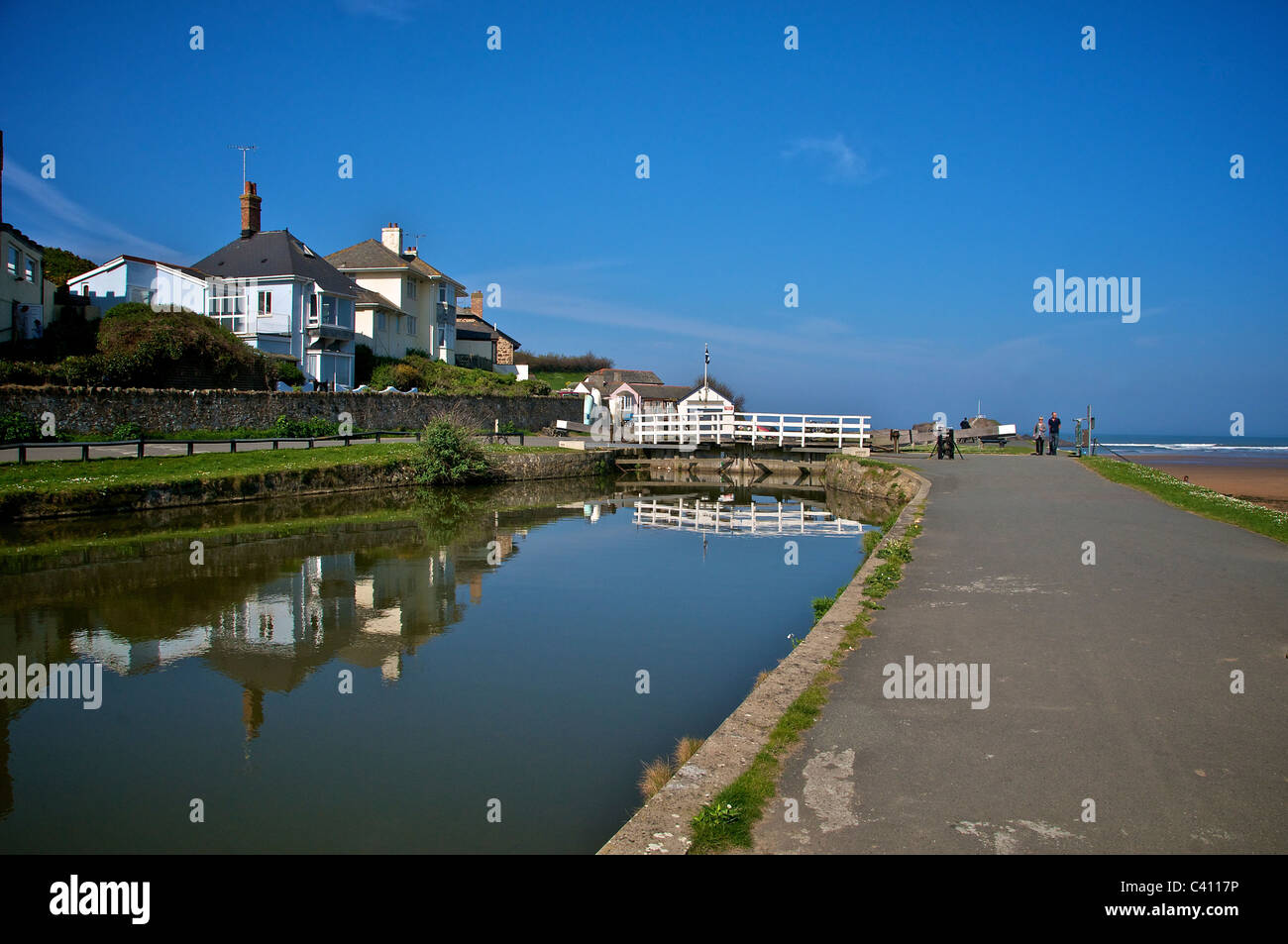 Bude Cornwall UK Canal Sea Lock Sealock Stock Photo - Alamy