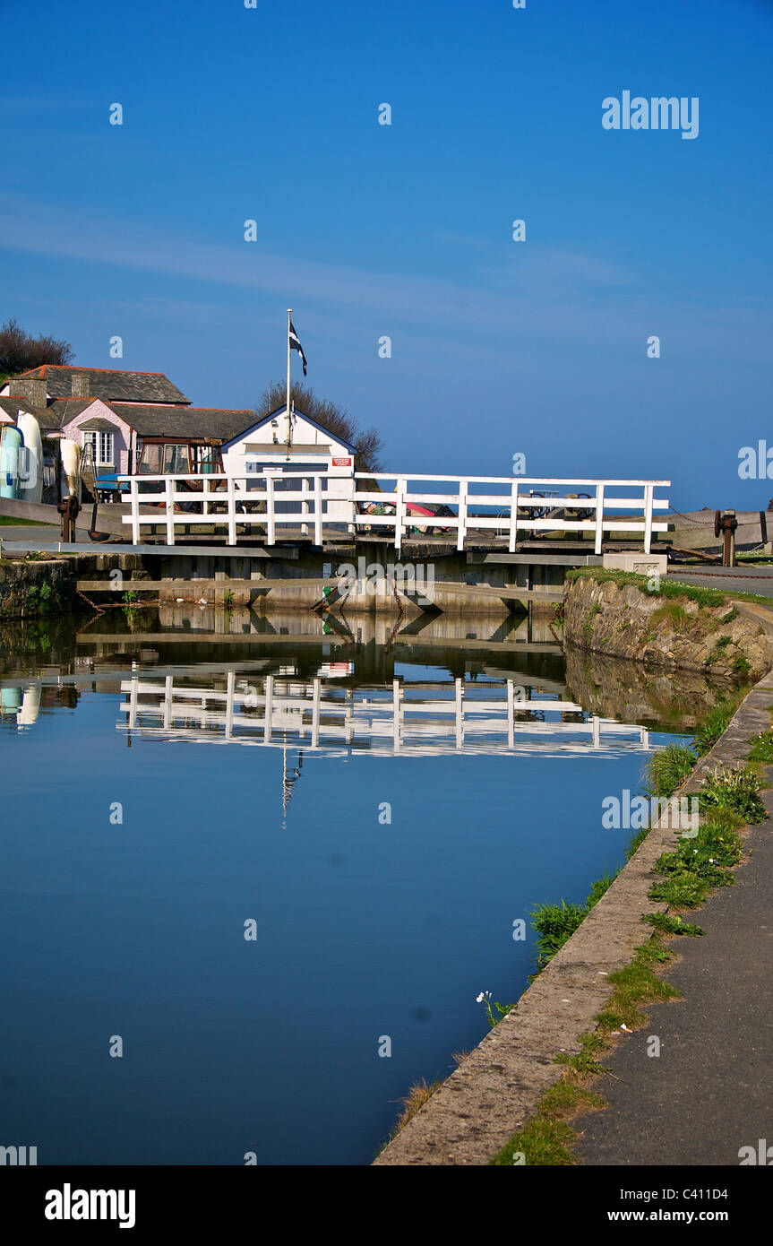 Bude Cornwall UK Canal Sea Lock Sealock Stock Photo - Alamy