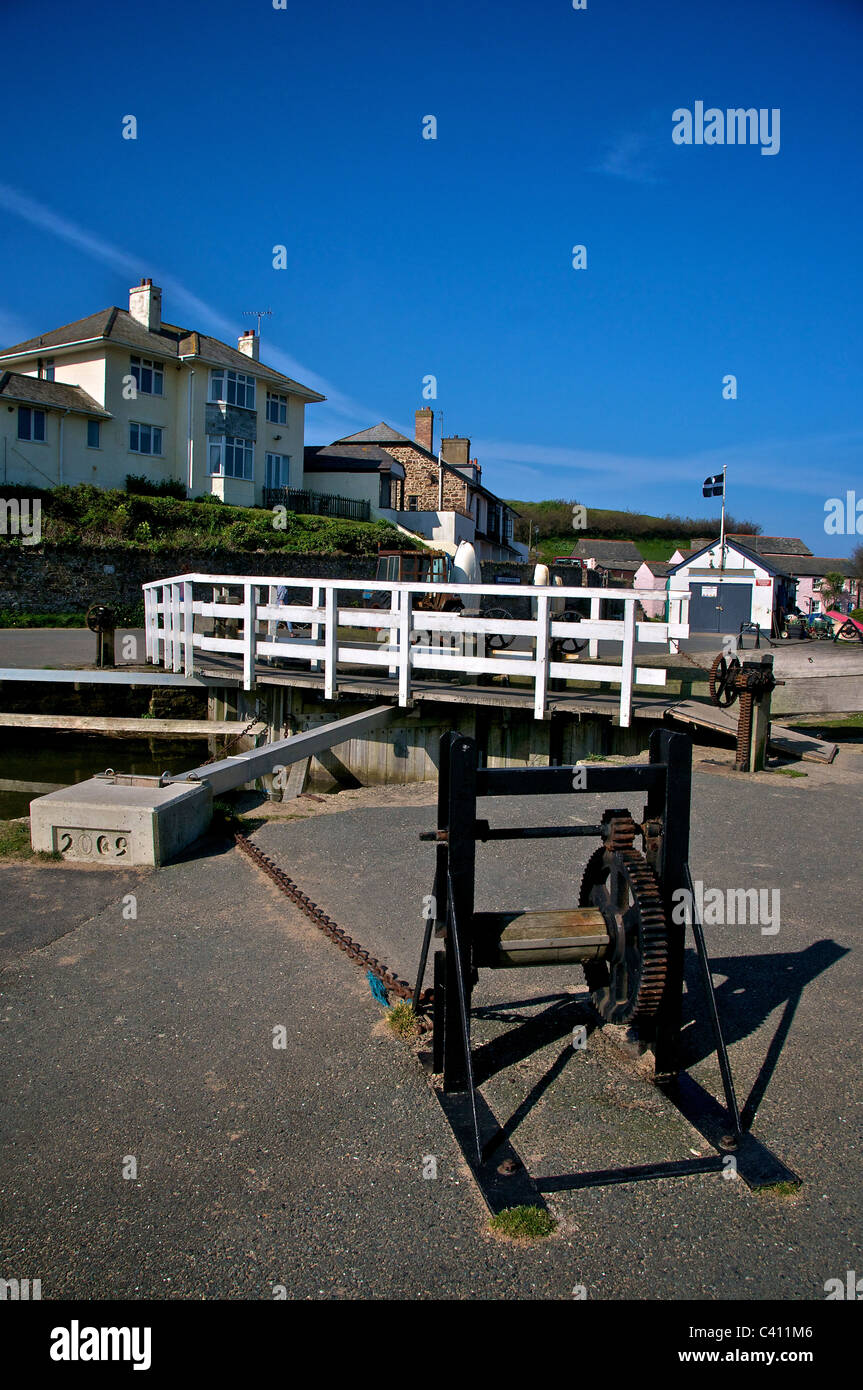 Bude Cornwall UK Canal Sea Lock Sealock Stock Photo - Alamy
