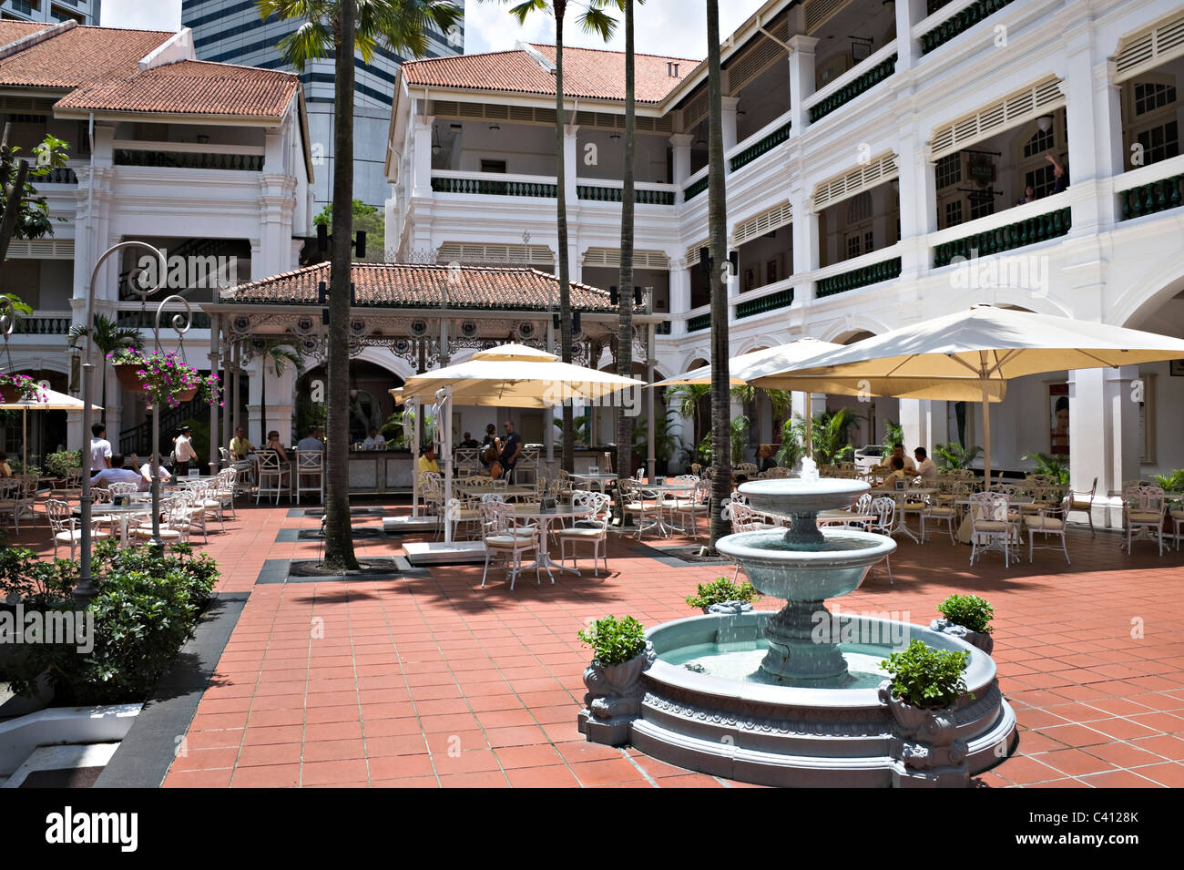 Bar courtyard hi-res stock photography and images - Alamy