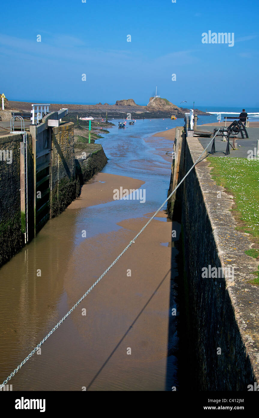Bude Cornwall UK Canal Sea Lock Sealock Stock Photo - Alamy