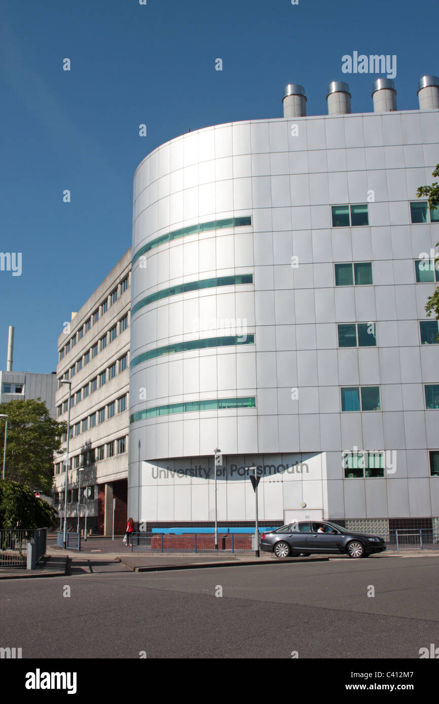 Portsmouth university building hi-res stock photography and images - Alamy