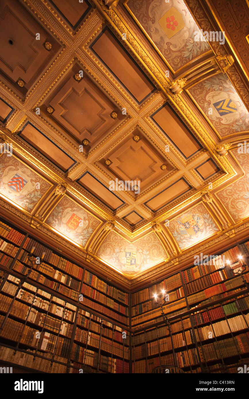 Europe, France, Ile-de-France, Chantilly, Chateau de Chantilly ...