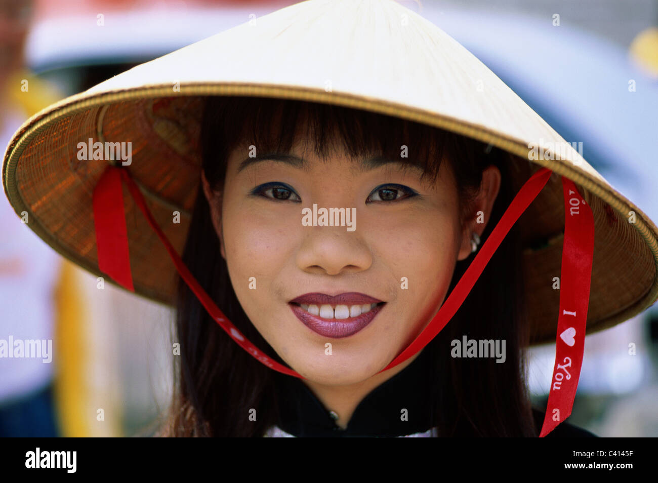 Woman wearing conicle hat hi-res stock photography and images - Alamy