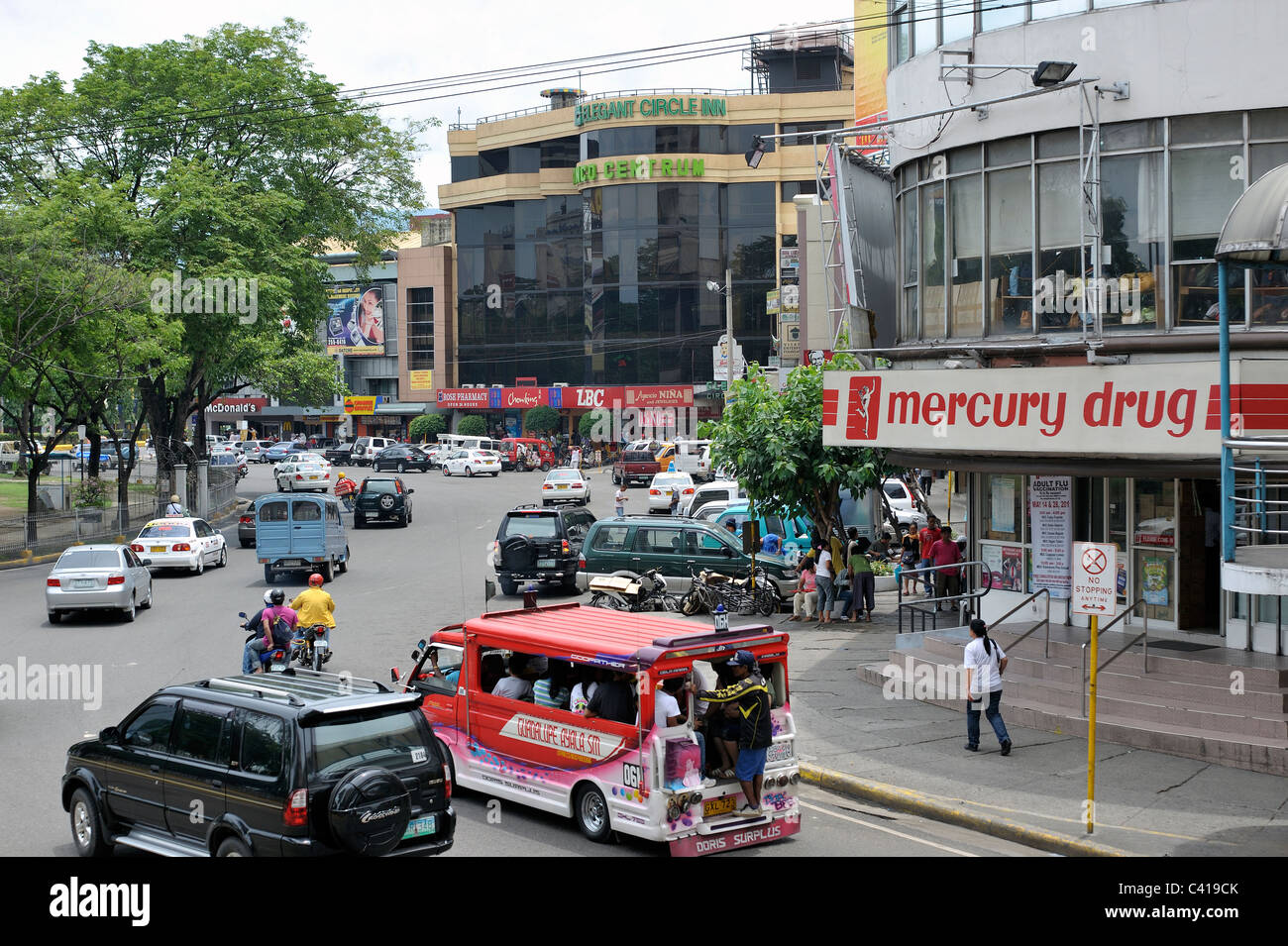 Osmena circle fuente cebu city hi-res stock photography and images - Alamy
