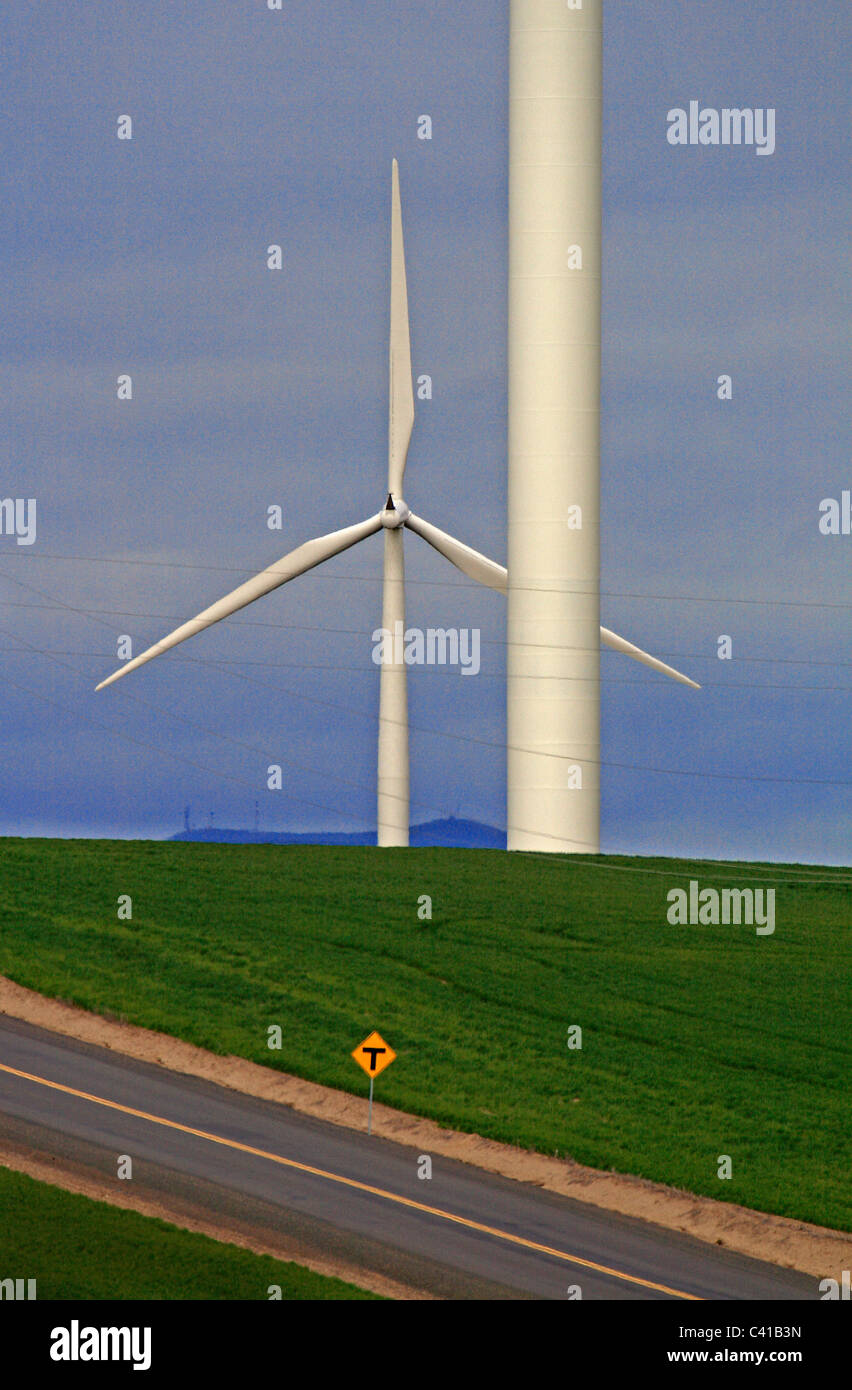 Electricity-generating windmills & highway Wasco, Oregon Stock Photo ...