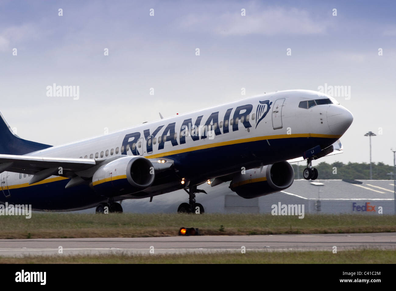 Ryanair jet aircraft taking off from London Stansted Airport after row ...
