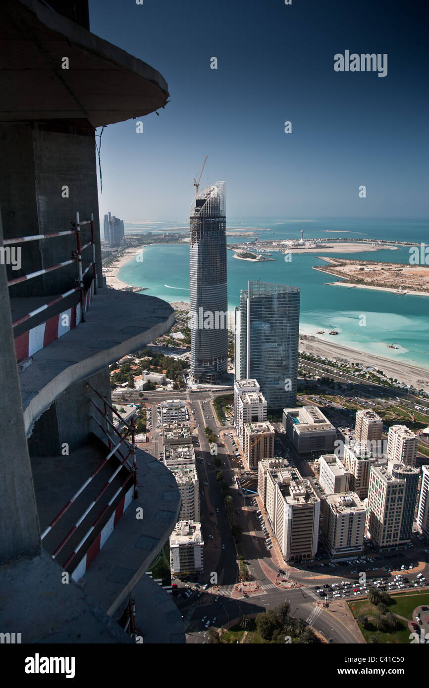 Abu Dhabi UAE United arab emirates skyline Stock Photo - Alamy