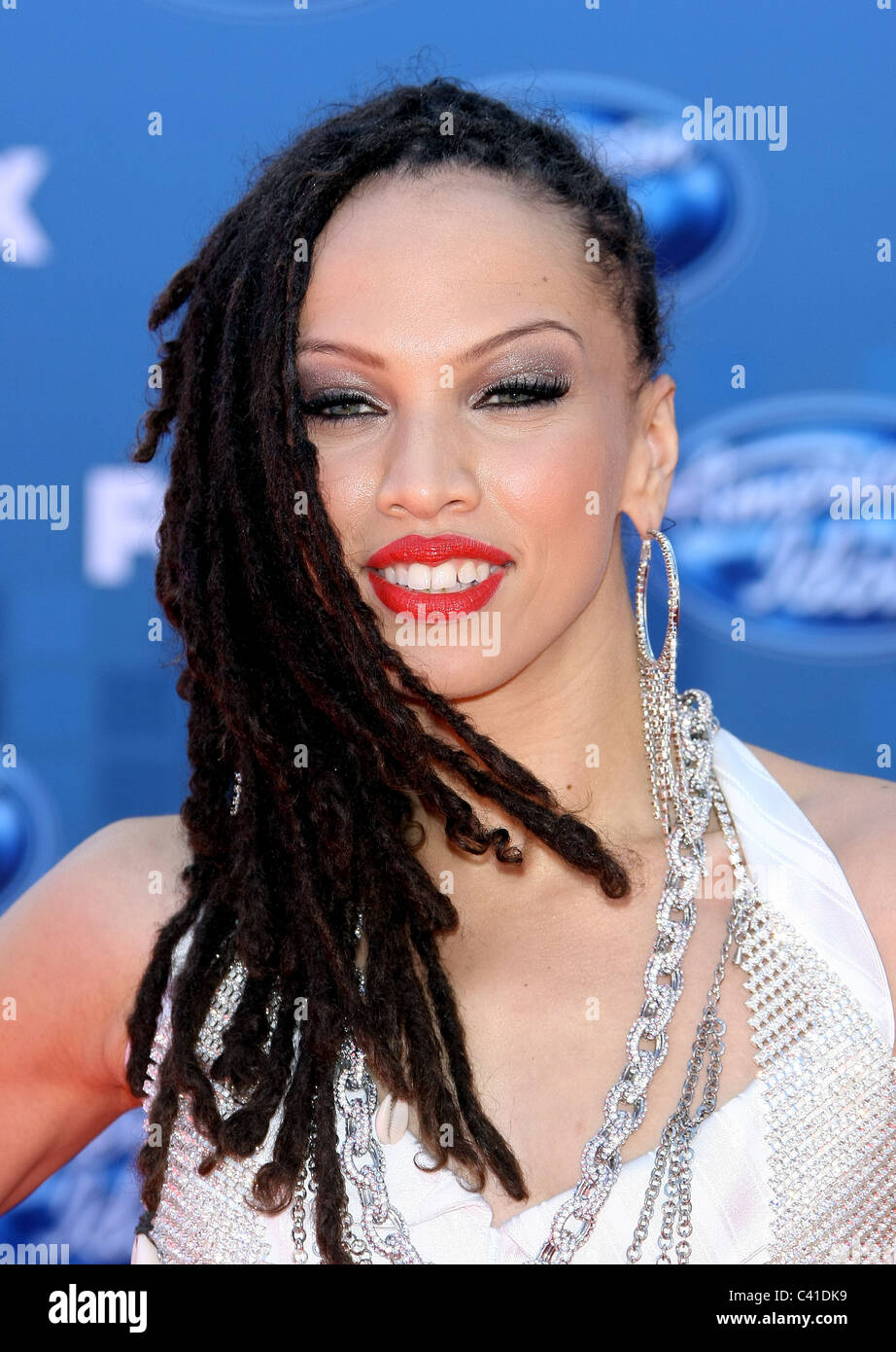 NAIMA ADEDAPO AMERICAN IDOL GRAND FINAL 2011 DOWNTOWN LOS ANGELES ...