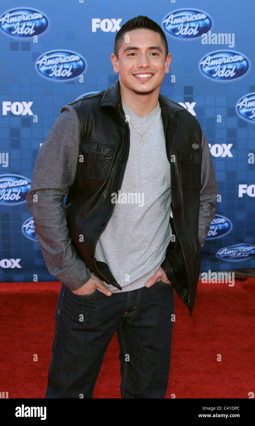 STEFANO LANGONE AMERICAN IDOL GRAND FINAL 2011 DOWNTOWN LOS ANGELES ...