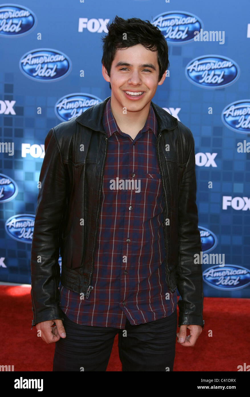 DAVID ARCHULETA AMERICAN IDOL GRAND FINAL 2011 DOWNTOWN LOS ANGELES ...