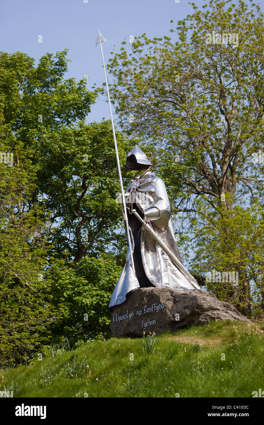 Statue of Llywelyn ap Gruffydd Fychan Llandovery South Wales Stock ...