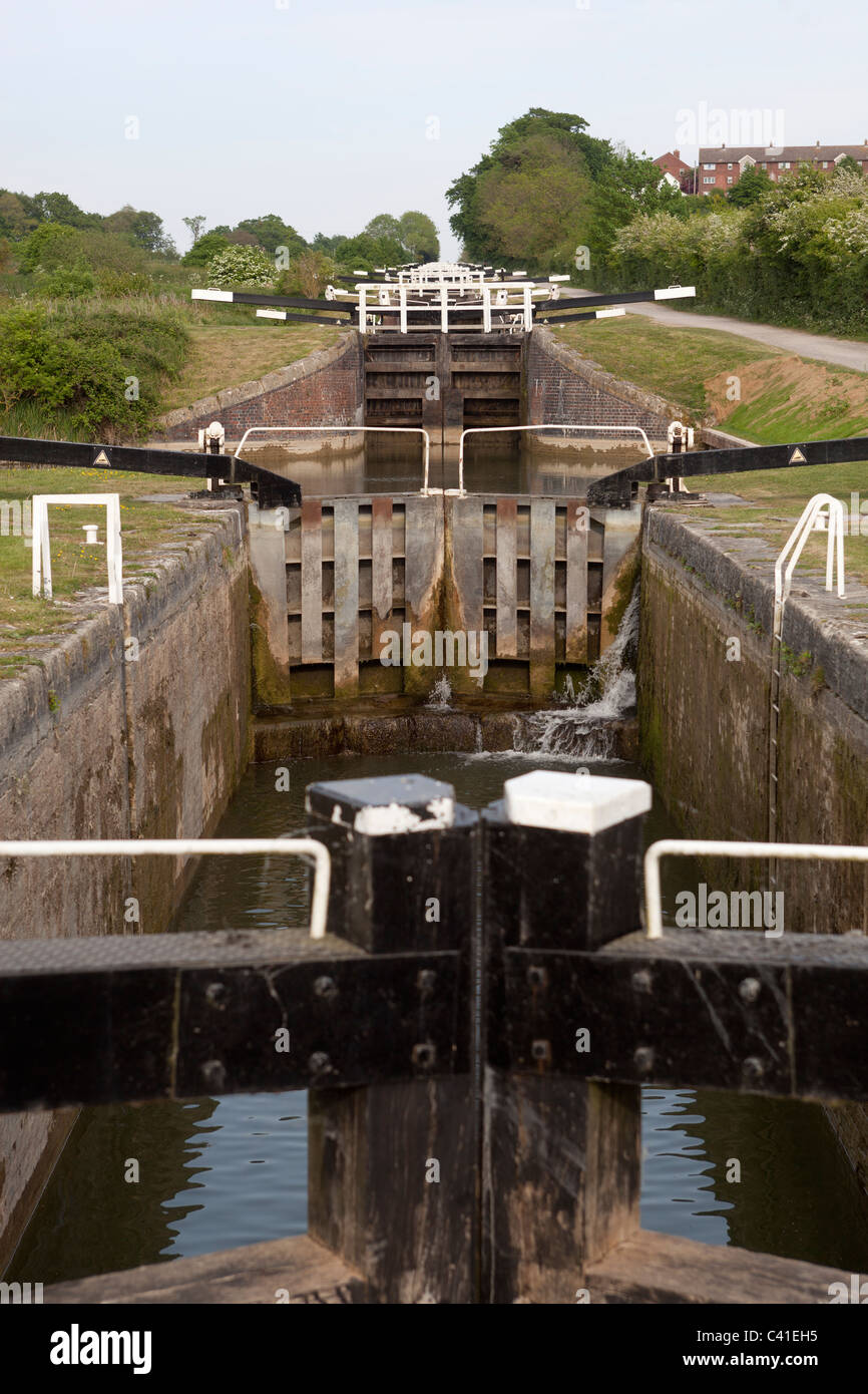 Caen Hill Locks Devizes Stock Photo - Alamy