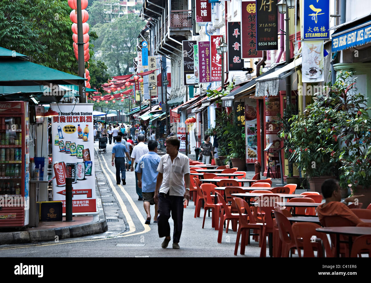 Bars restaurants in popular hi-res stock photography and images - Alamy