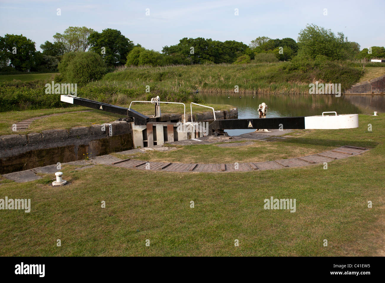 Steep rise of locks hi-res stock photography and images - Alamy