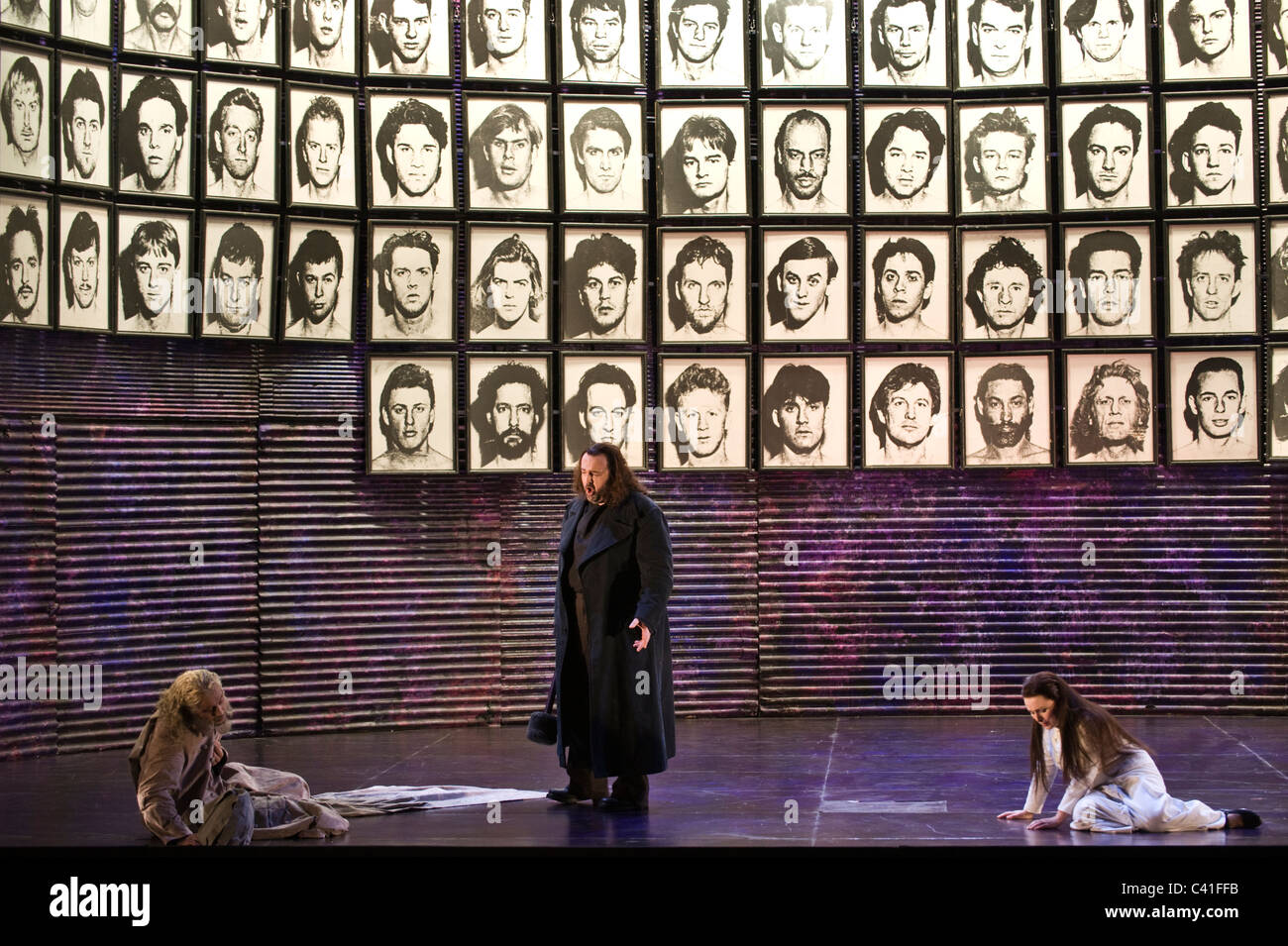 Turandot puccini welsh national opera hi-res stock photography and ...