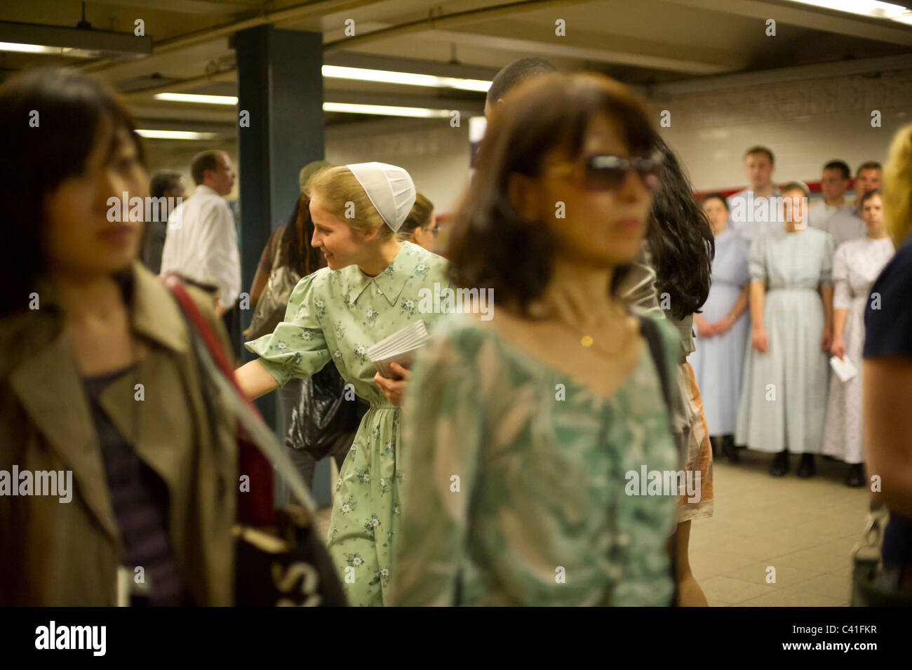 Mennonites hi-res stock photography and images - Alamy