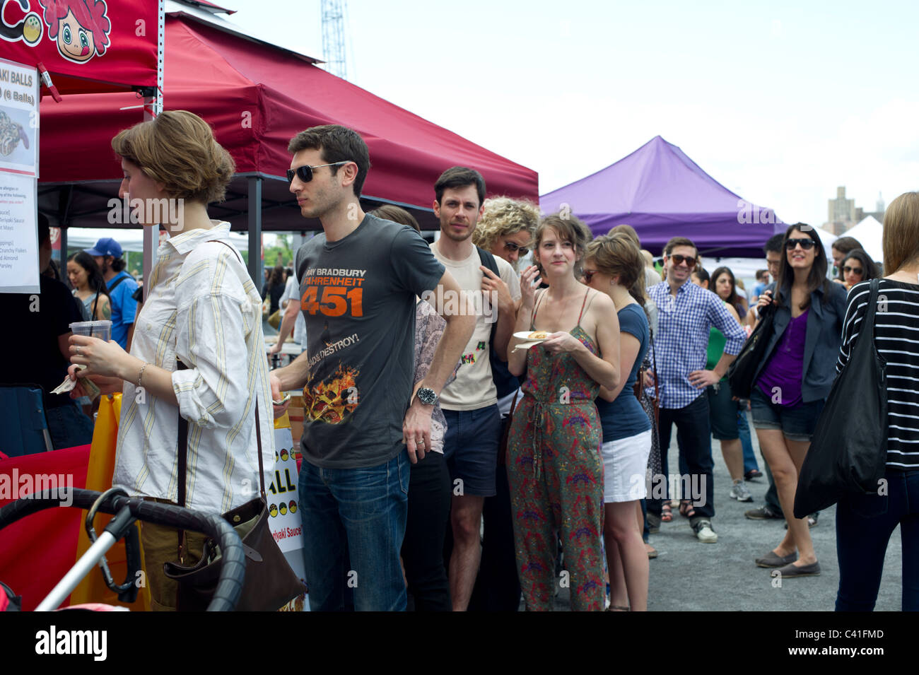 Smorgasburg Brooklyn Flea Market Stock Photos & Smorgasburg Brooklyn ...