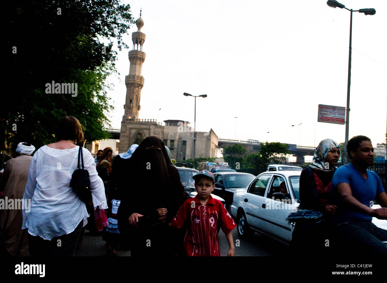 Busy street life in Cairo Stock Photo - Alamy